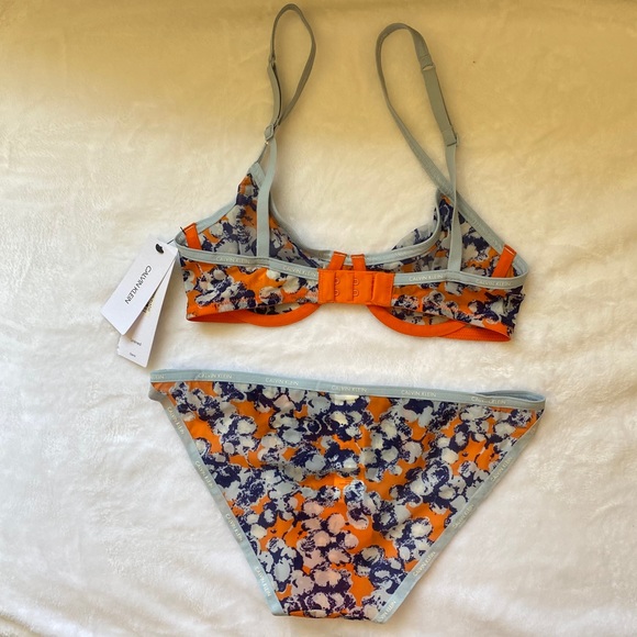Calvin Klein | Intimates & Sleepwear | Calvin Klein Floral Set | Poshmark